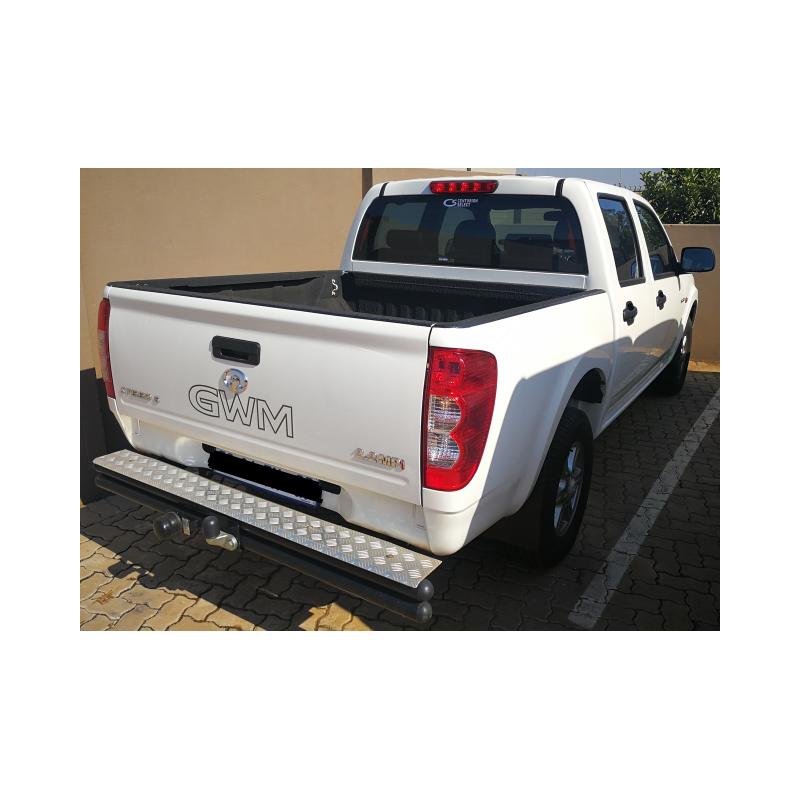 Gwm Steed 5 double tube step towbar for double cab
